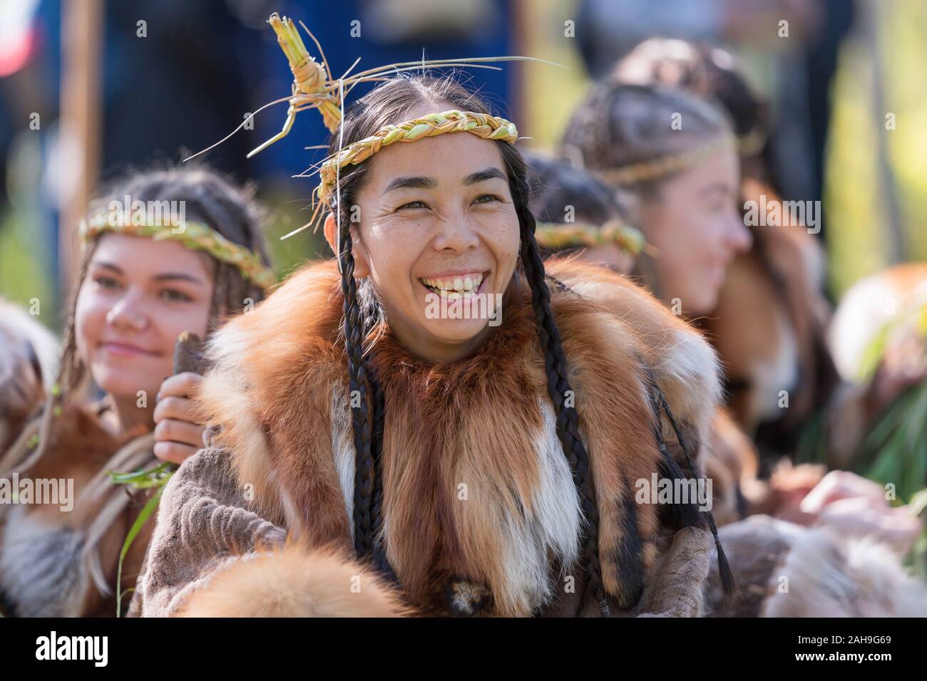 Female aborigine hi-res stock photography and images - Alamy