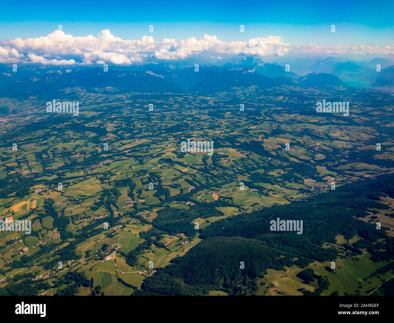 Beautiful country landscape view hi-res stock photography and images ...