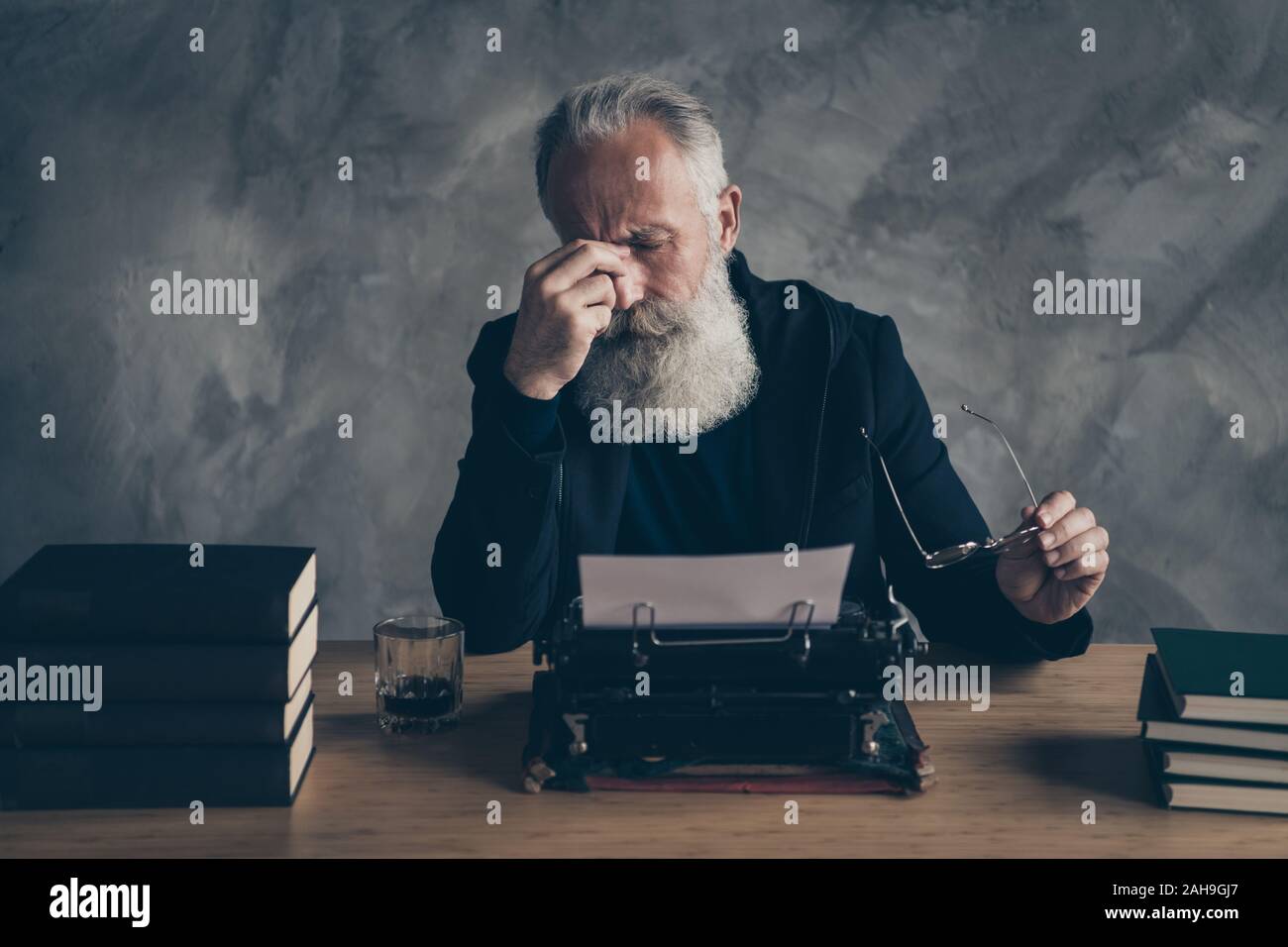 Vintage man overwhelmed paper hi-res stock photography and images - Alamy