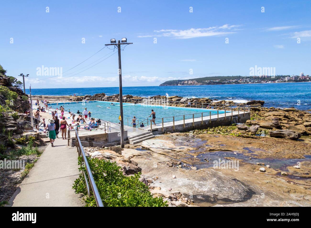 Sea water outdoor swimming pool hi-res stock photography and images - Alamy