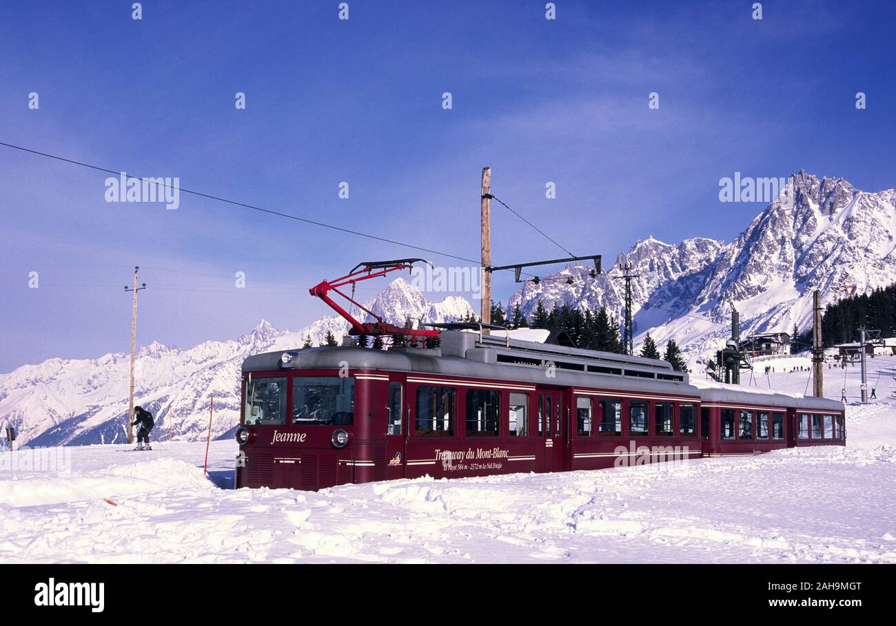 Tramway of altitude of Le Fayet Chamonix Haute Savoie Stock Photo - Alamy