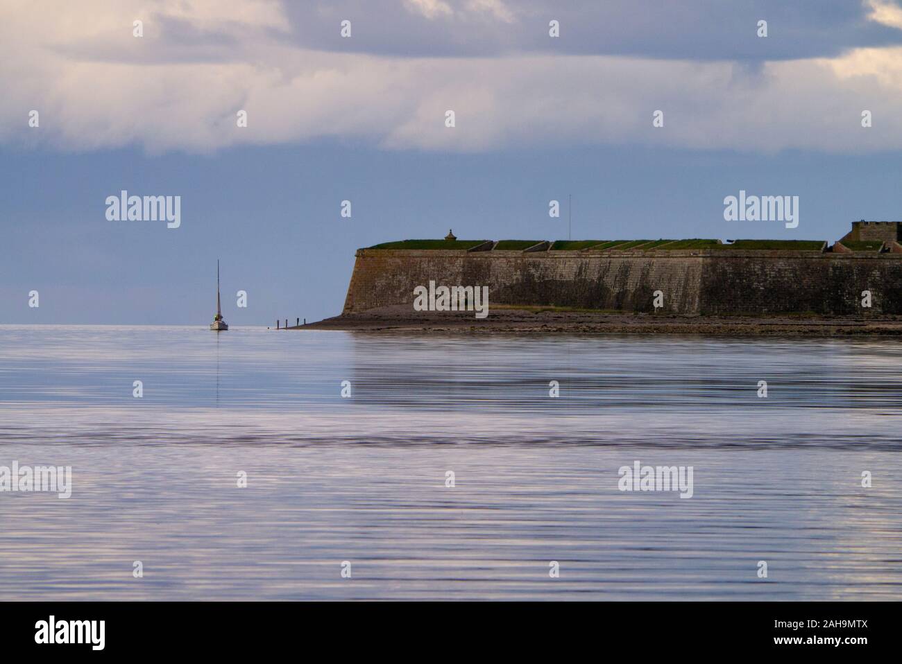 Fort george castle scotland hi-res stock photography and images - Alamy