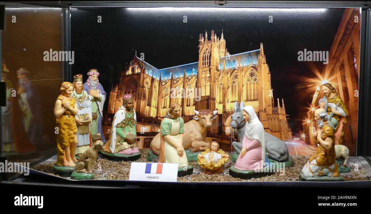 International Exhibition of Christmas Nativity Scenes from around the ...