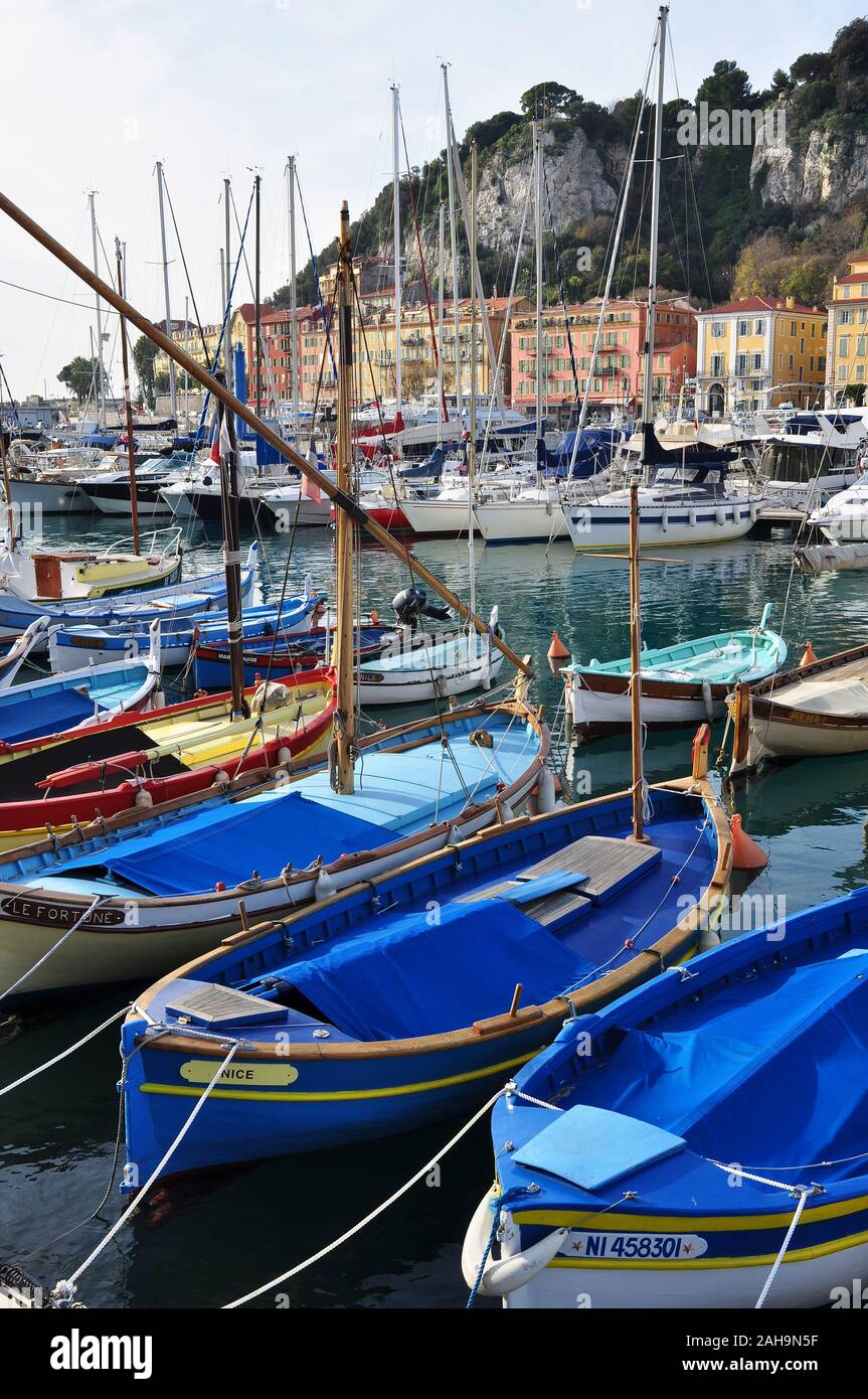 Traditional Mediterranean boats in port of Nice Stock Photo - Alamy