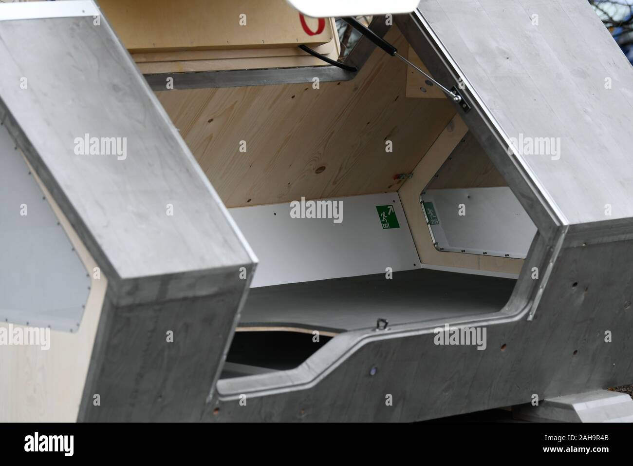 Ulmer nest hi-res stock photography and images - Alamy