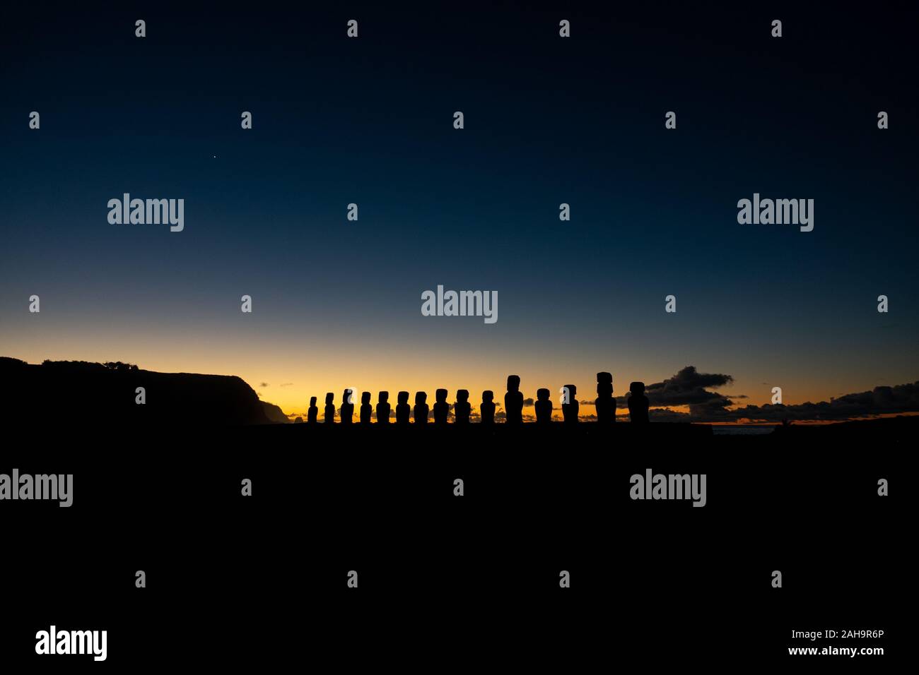 Night over Ahu Tongariki moai platform, Easter Island Stock Photo - Alamy
