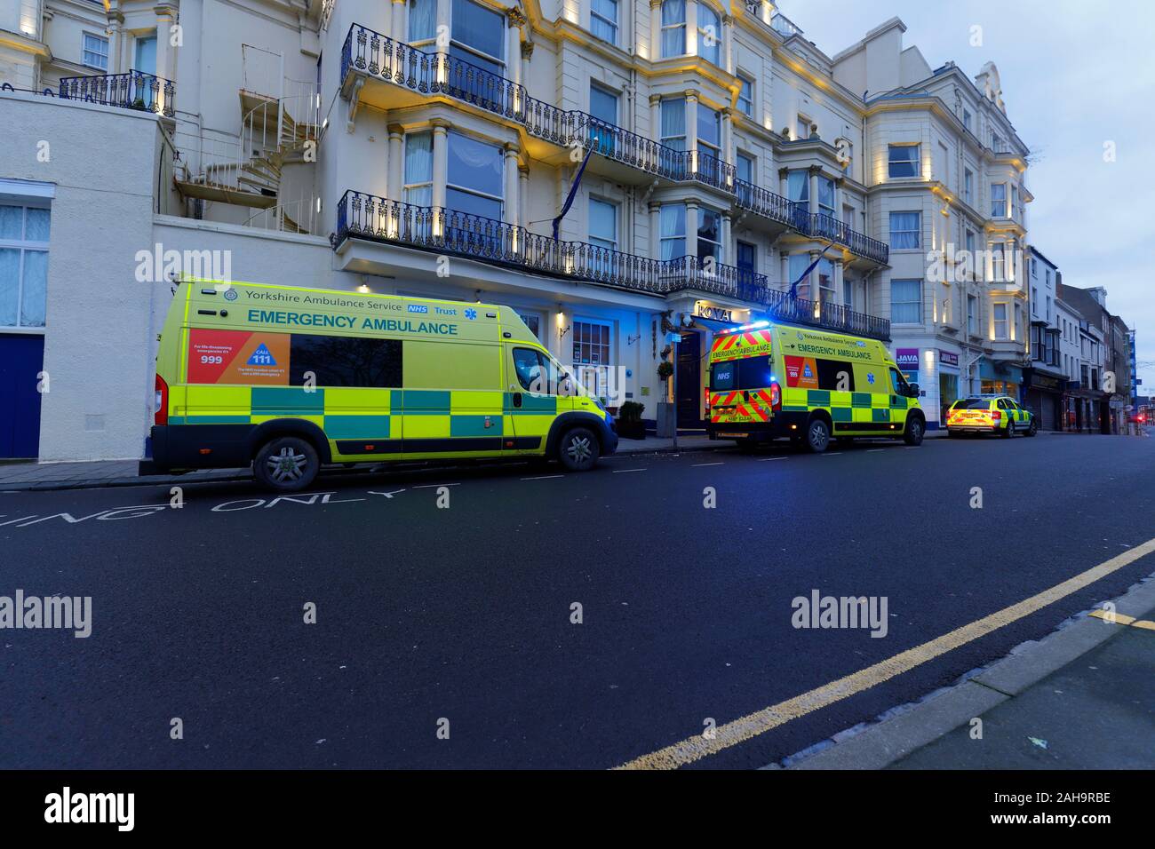Yorkshire ambulance service hi-res stock photography and images - Alamy