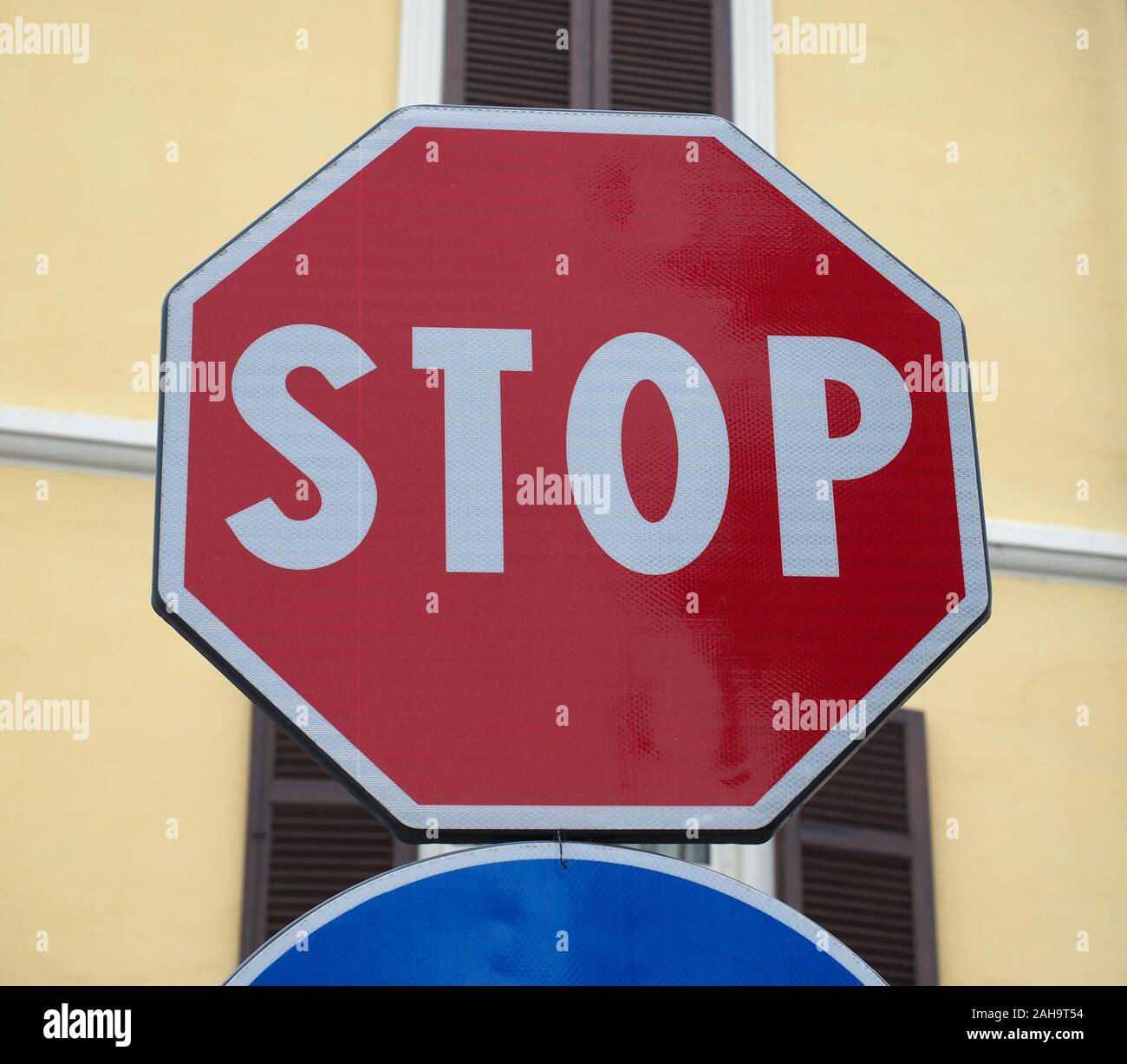 Regulatory signs, red stop traffic sign Stock Photo - Alamy