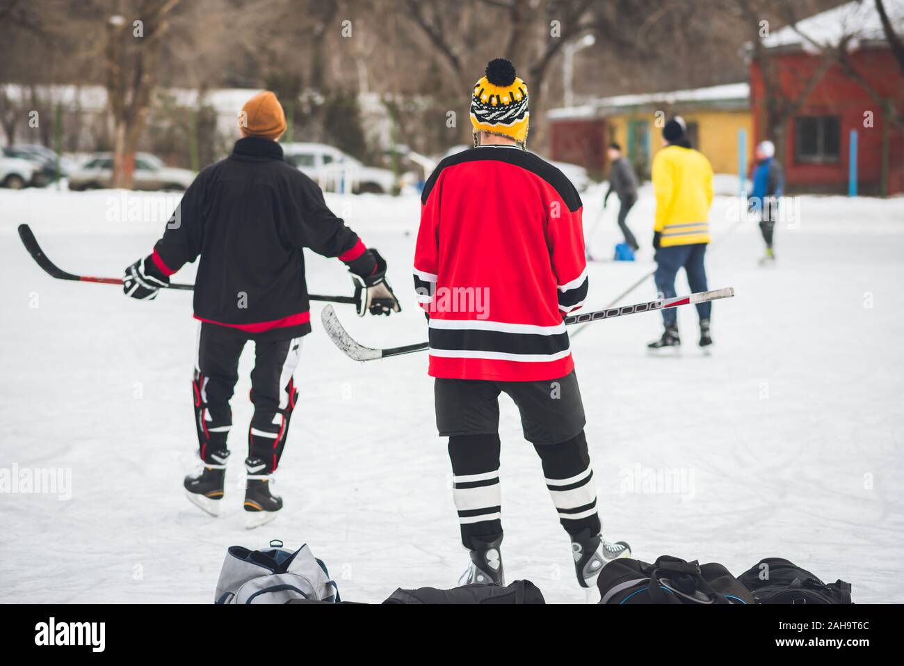 amateur hockey team plays on the ice Stock Photo - Alamy