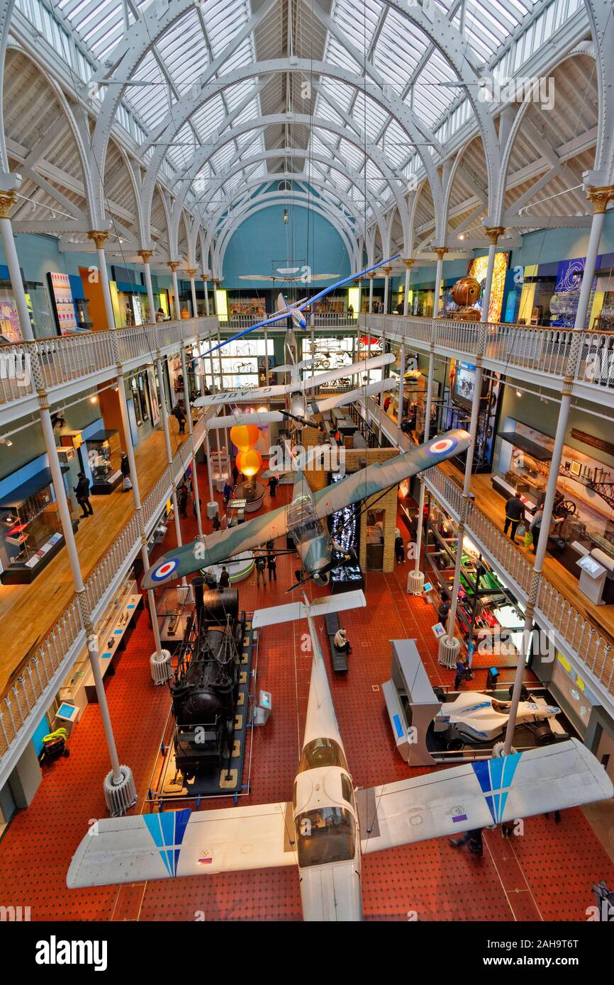 The national museum of scotland chambers street edinburgh hi-res stock ...