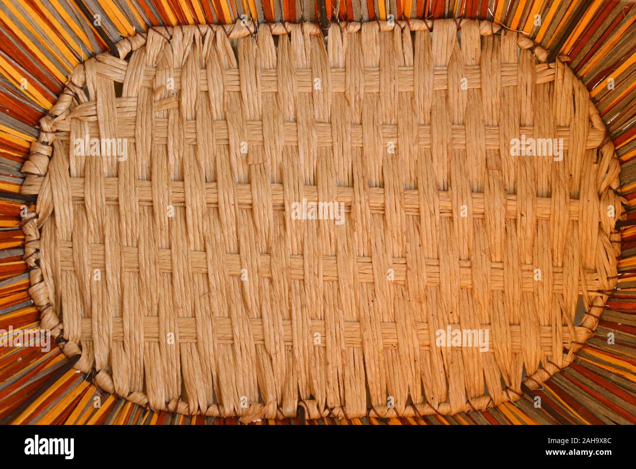 wooden weave basket texture and background Stock Photo - Alamy