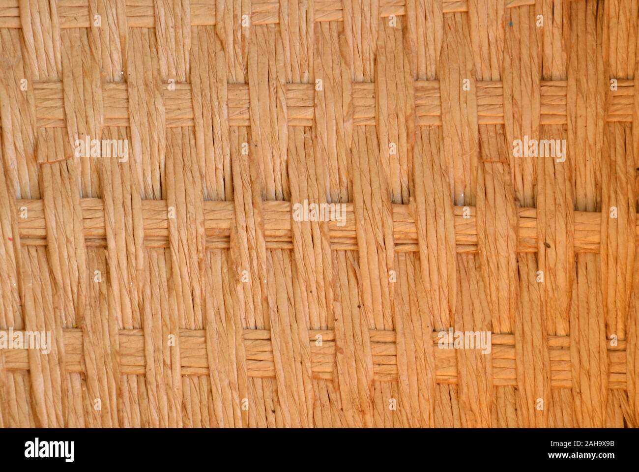 wooden weave basket texture and background Stock Photo - Alamy