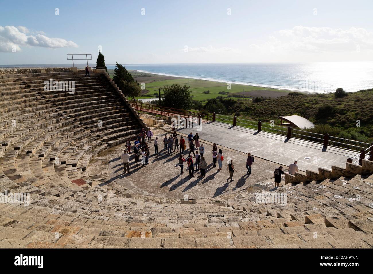 Ancient theatre at kourion site hi-res stock photography and images - Alamy
