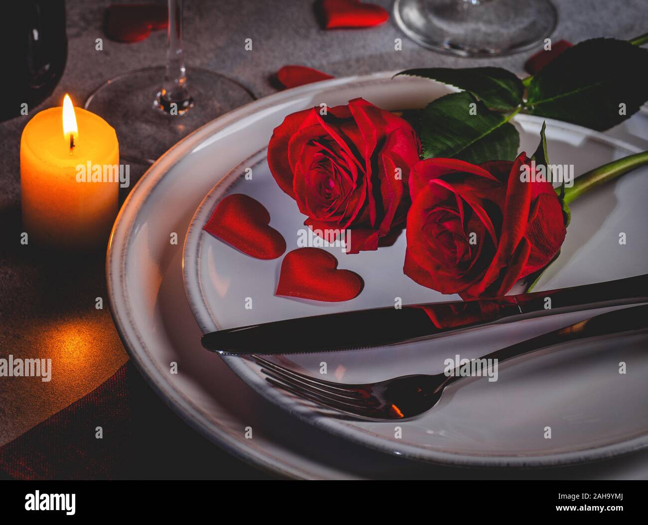 Two dark red roses hi-res stock photography and images - Alamy