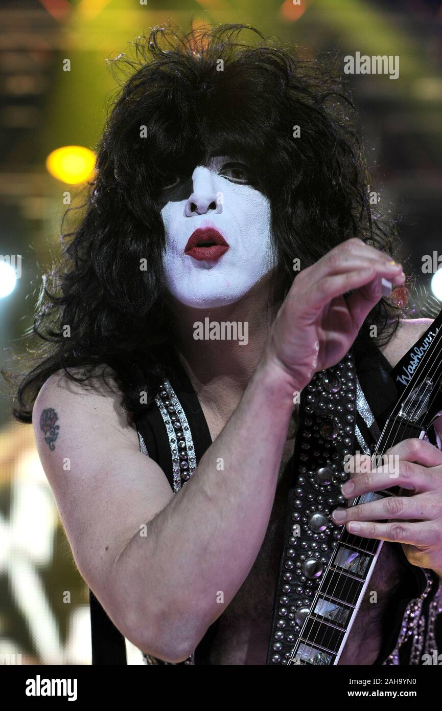 Assago Milano Italy 05/19/2010 : Live concert of Kiss at the Mediolanum ...