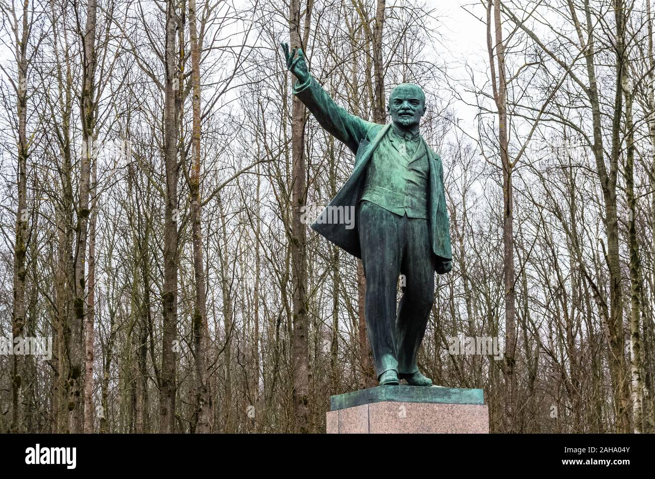 View on Lenin monument near Razliv Lake, Leningrad region Stock Photo ...