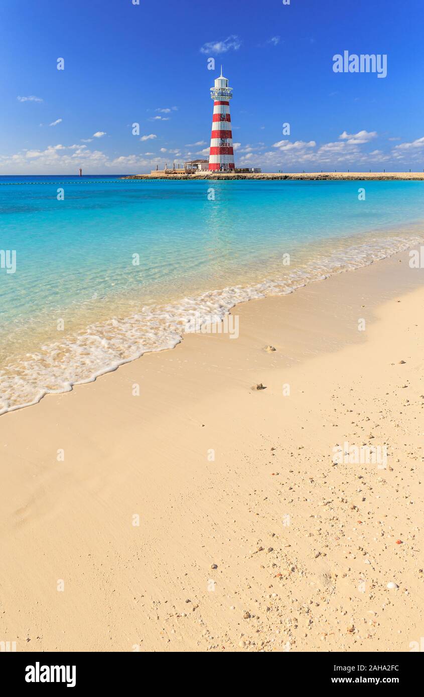 Tropical beach with lighthouse on an Bahamas island Stock Photo - Alamy