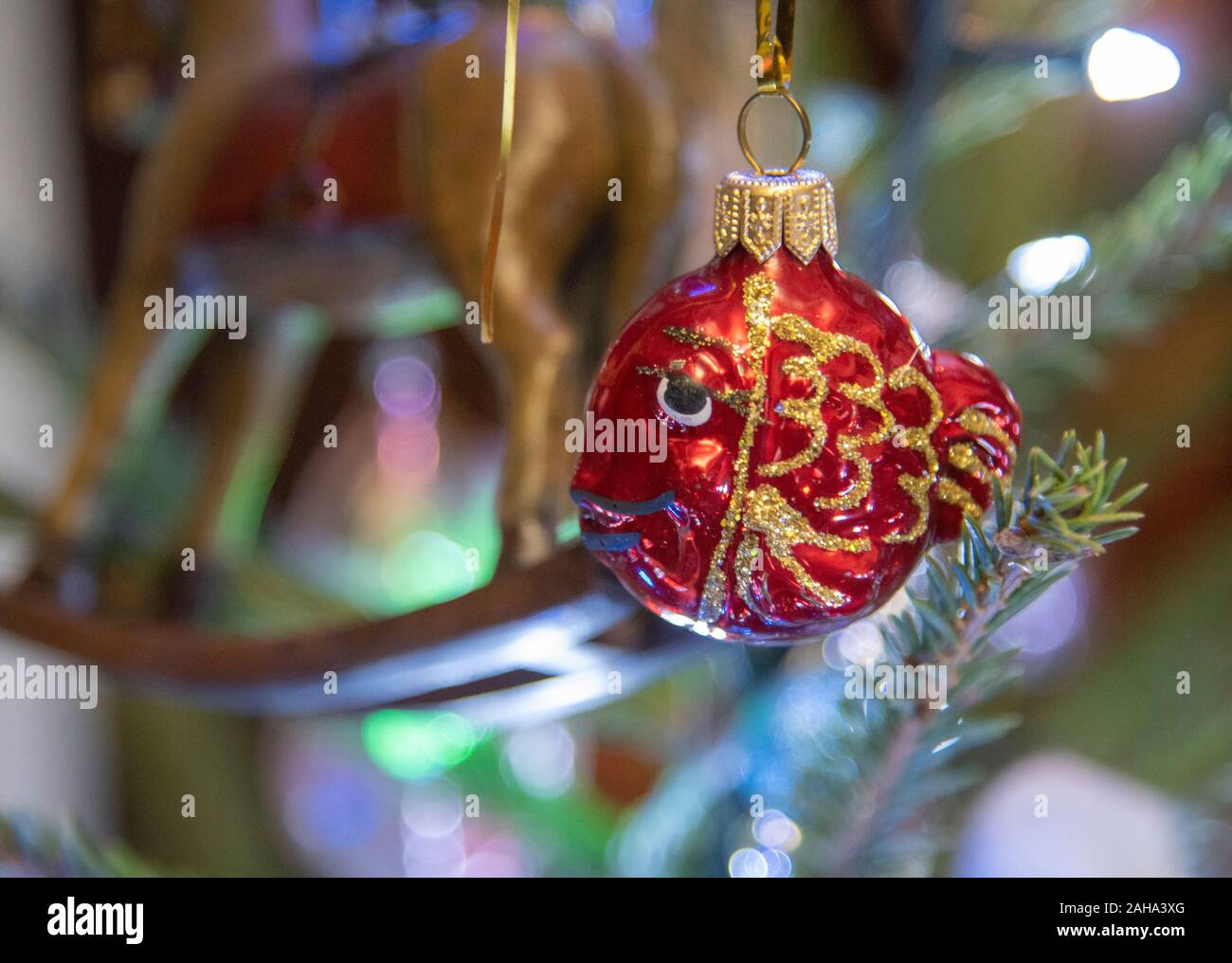 Retro fish toy hi-res stock photography and images - Alamy