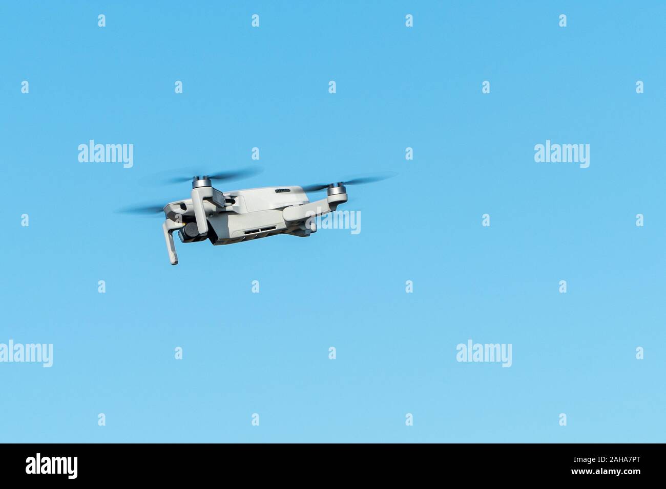 DJI Mavic Mini Stock Photo - Alamy