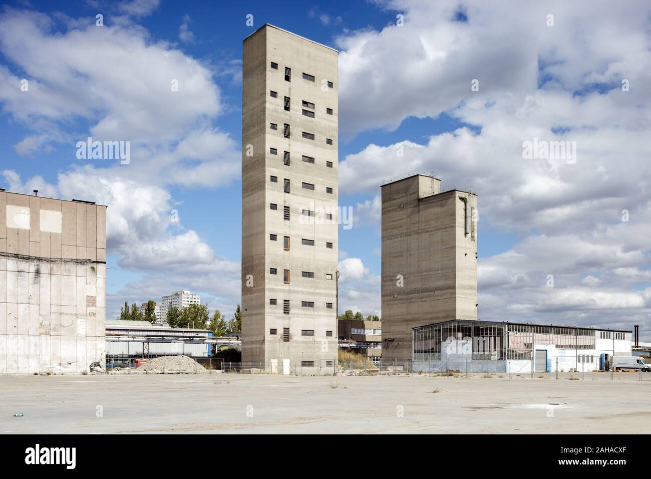 Electrocoal hi-res stock photography and images - Alamy