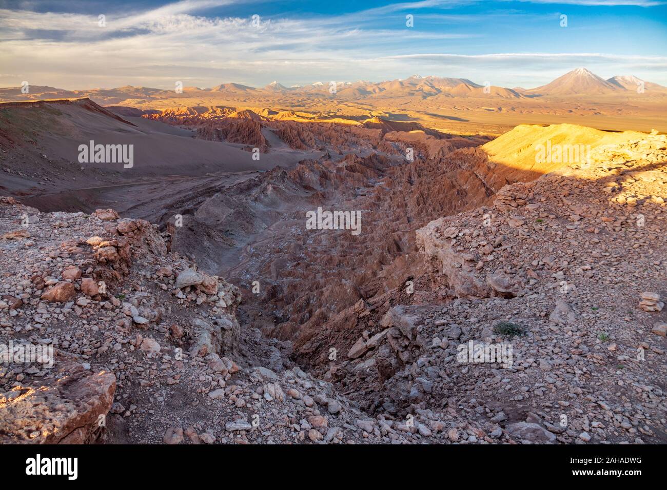 Mars valley hi-res stock photography and images - Alamy