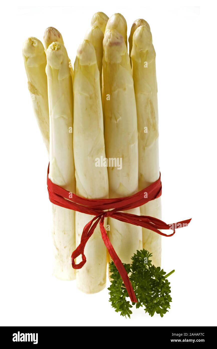 Ein Bund frischer weisser Spargel, Freisteller Stock Photo - Alamy