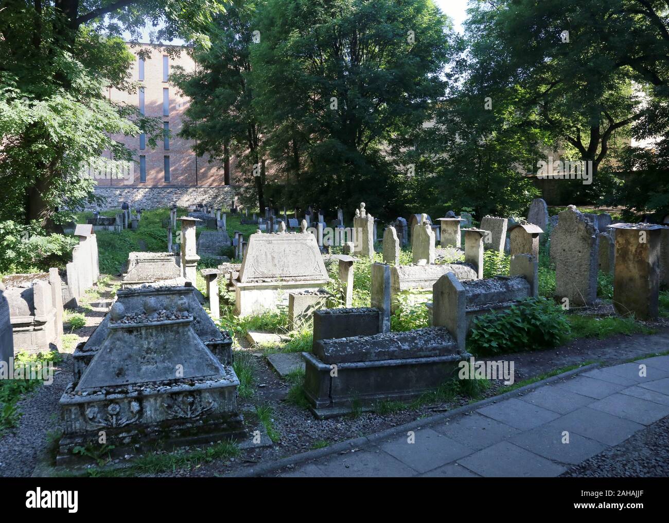 Oldest jewish grave hi-res stock photography and images - Alamy