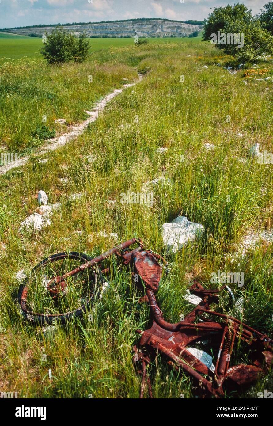 Pollution in the countryside hi-res stock photography and images - Alamy