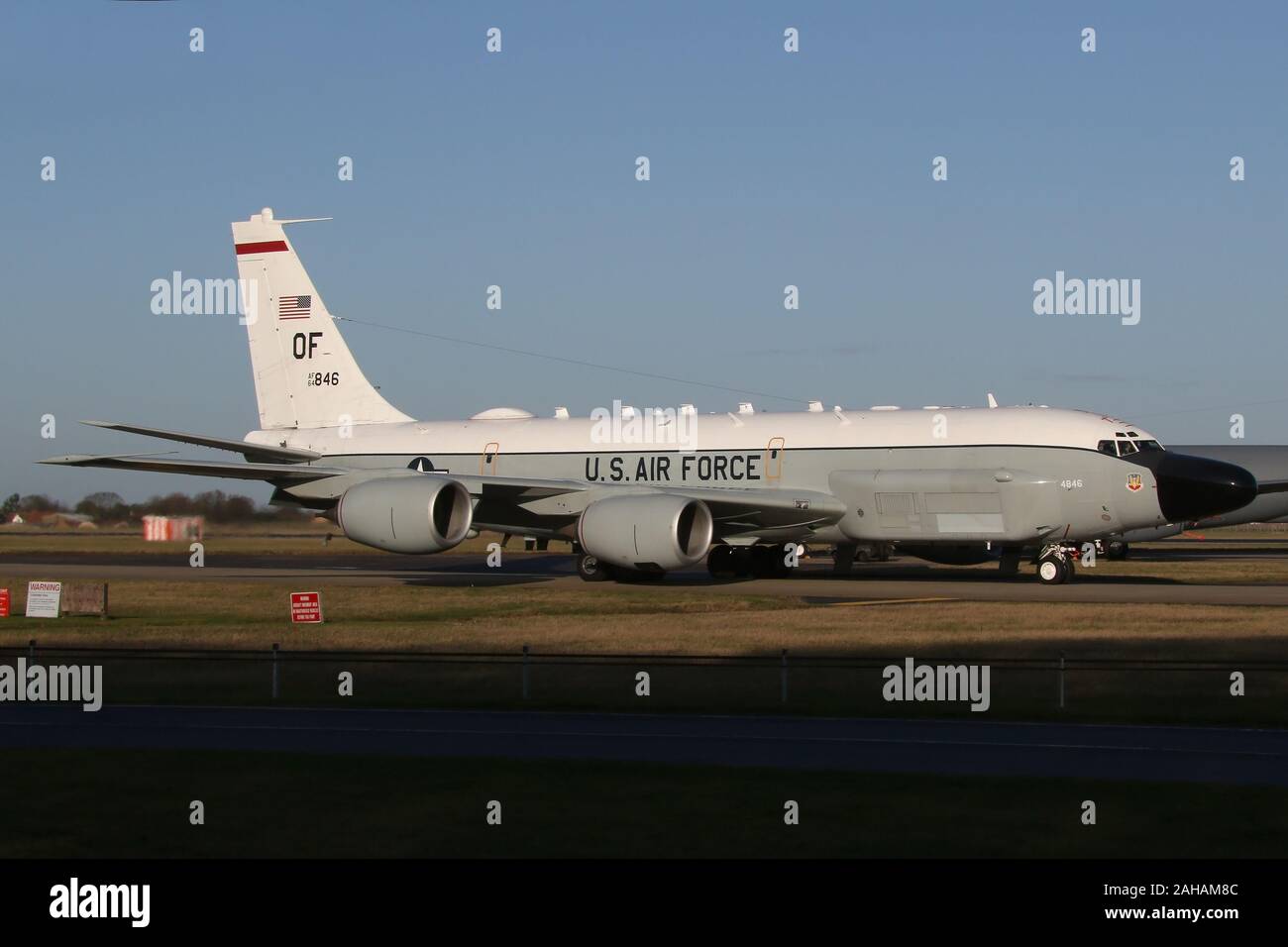 USAF Boeing RC-135V Rivet Joint taxiing for departure at RAF Mildenhall ...