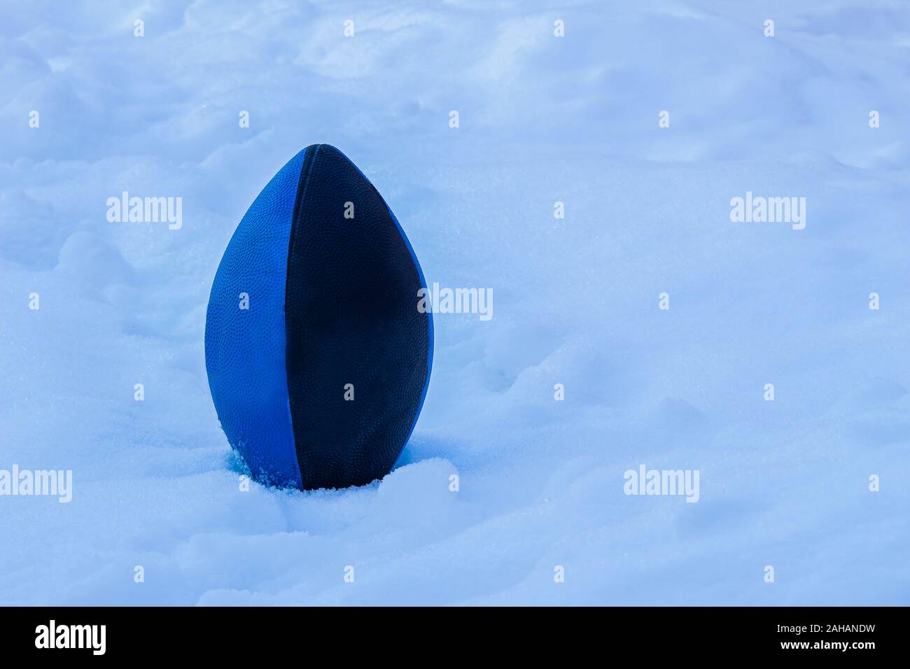 American football stadium snow hi-res stock photography and images - Alamy