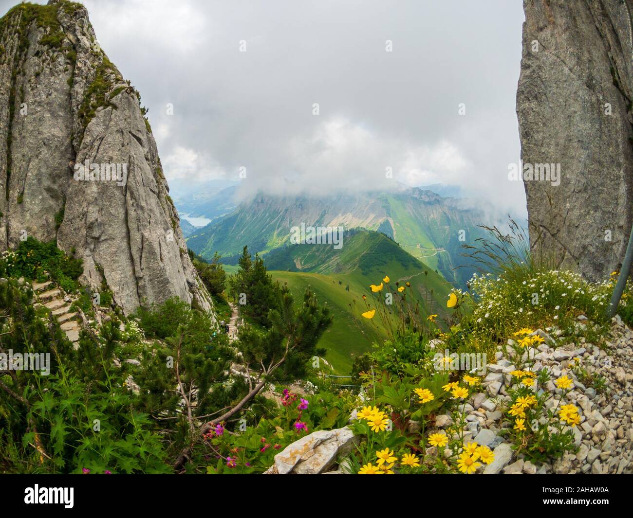 Rochers de naye travel hi-res stock photography and images - Alamy