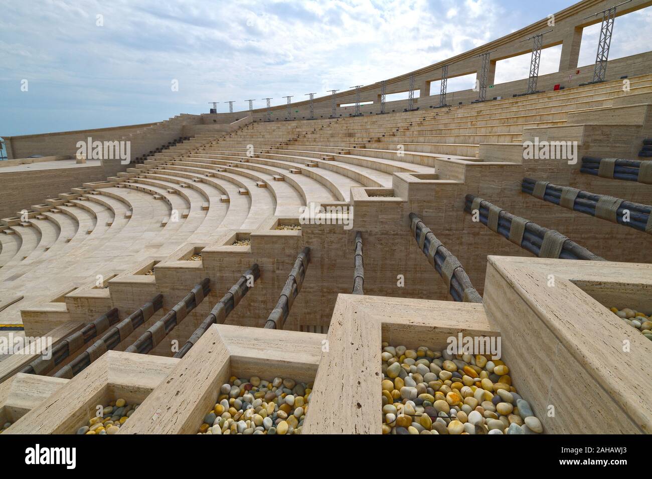 Modern amphitheatre hi-res stock photography and images - Alamy
