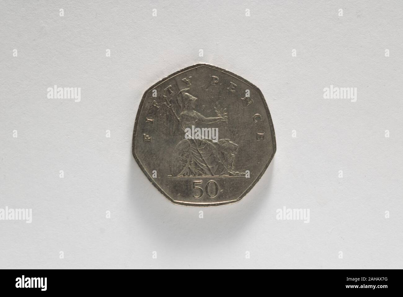 50 pence icon hi-res stock photography and images - Alamy