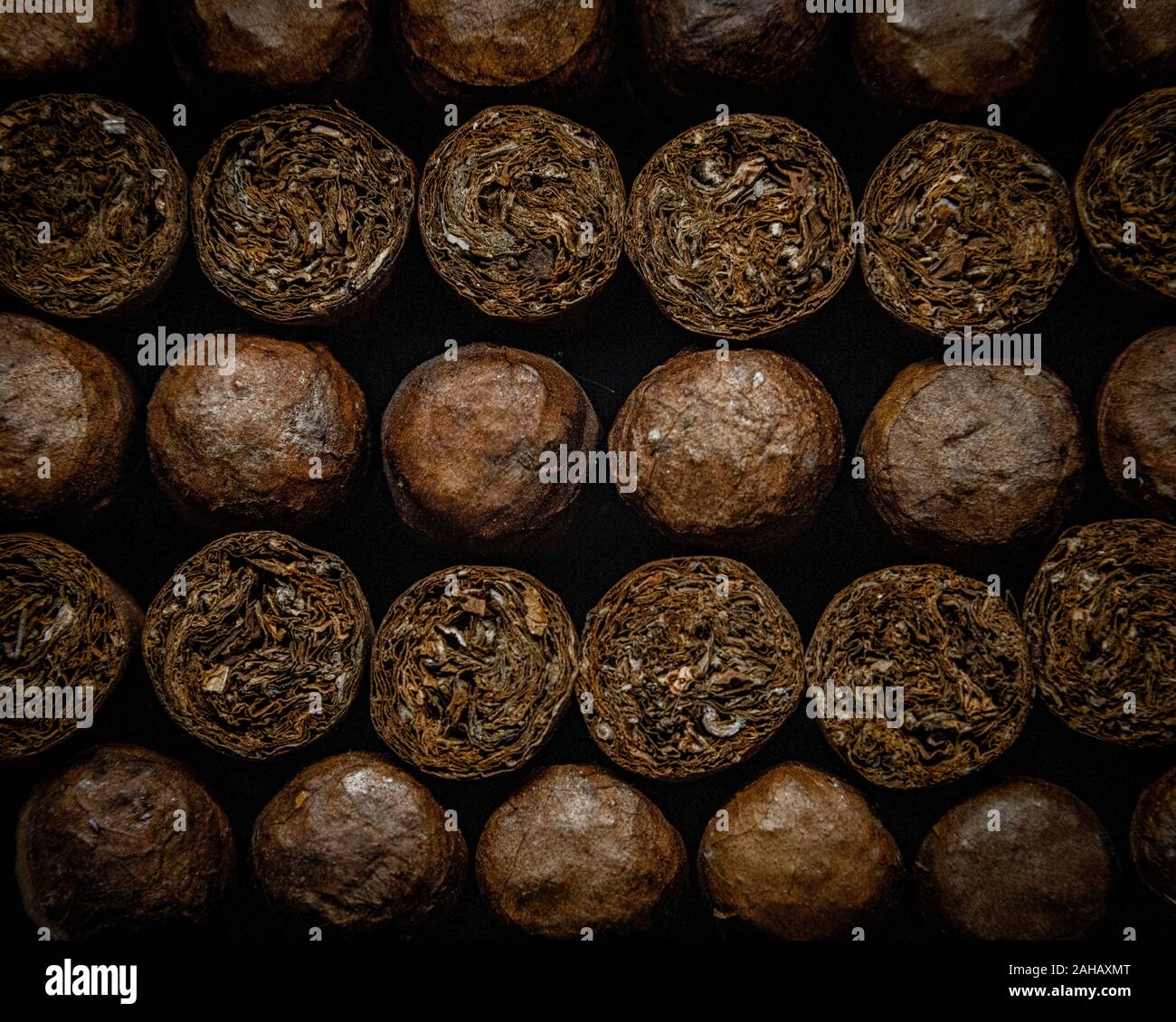 Cigars / Cuban Cigars: Traditional hand rolled tobacco stored in ...