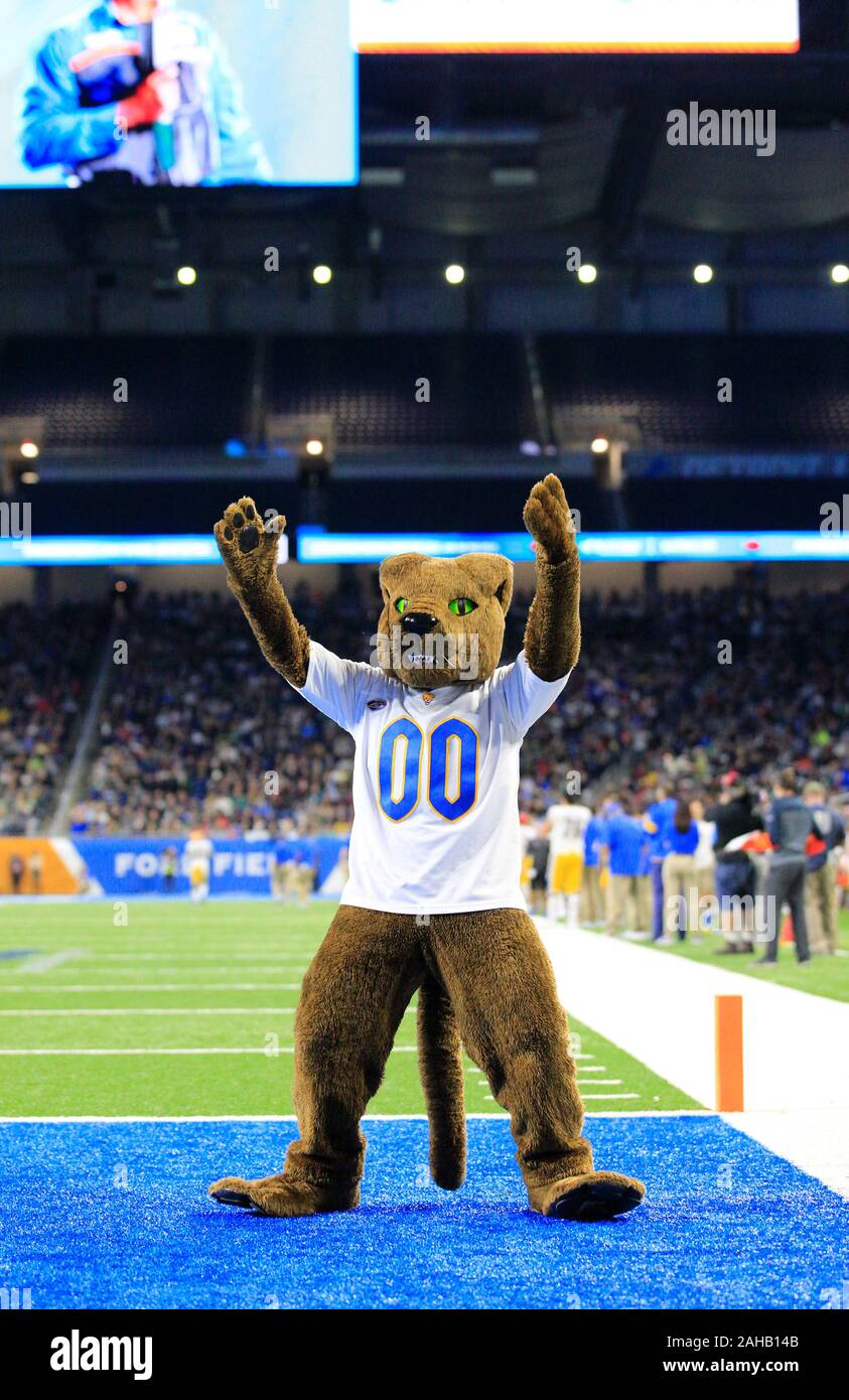 Detroit, Michigan, USA. 26th Dec, 2019. Pittsburgh Panthers mascot ...