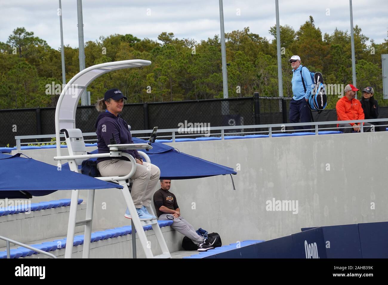 Orlando,FL/USA-11/16/19: A judge working at the Oracle Pro Series ITF ...