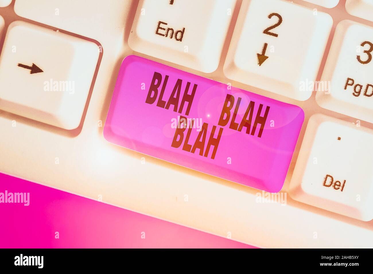 Boring conference speech hi-res stock photography and images - Alamy