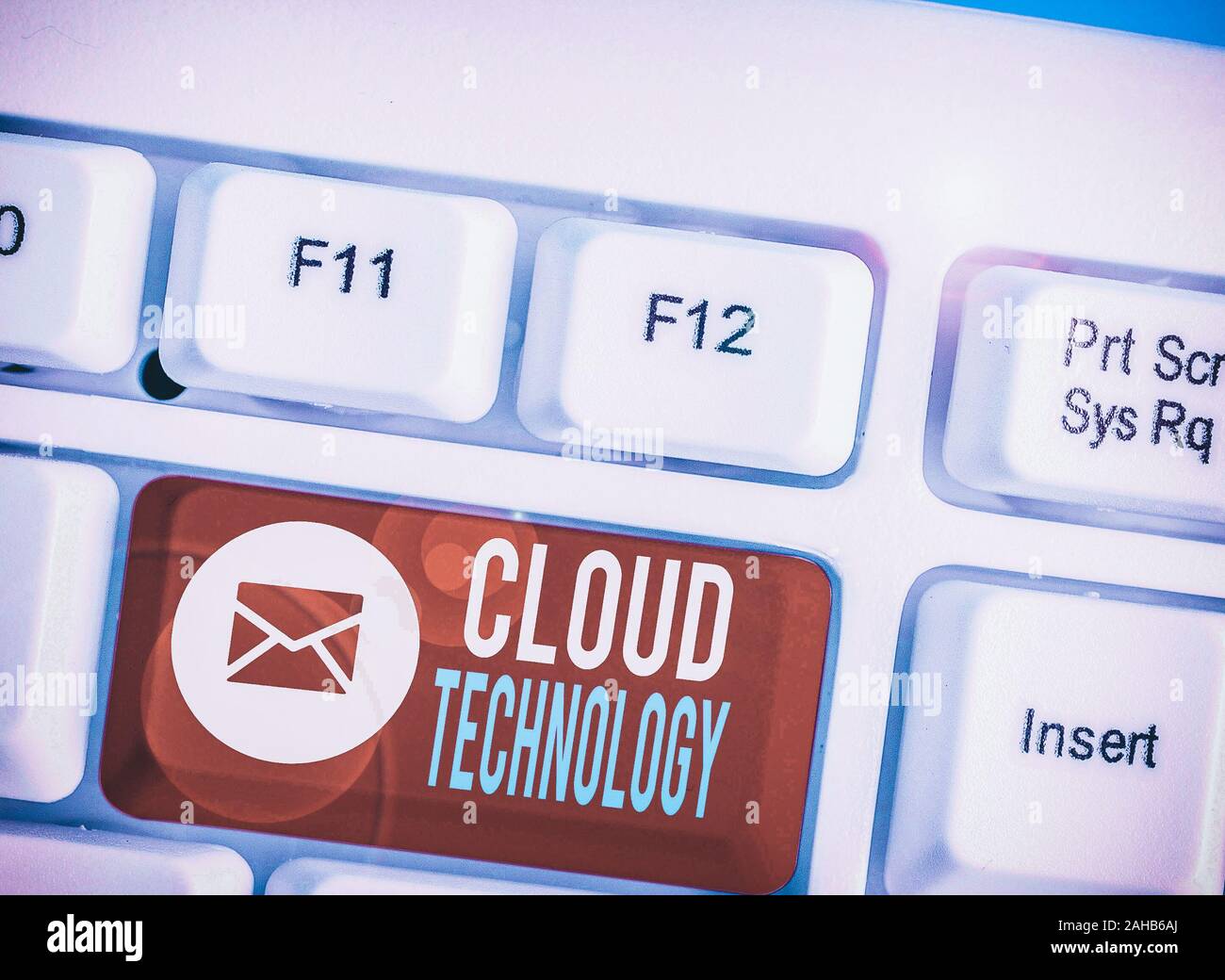 Writing note showing Cloud Technology. Business concept for on ...