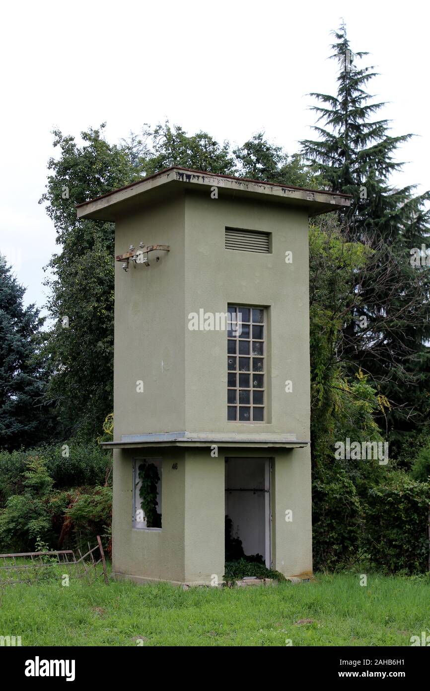 Disconnected old abandoned outdoor concrete electricity substation ...
