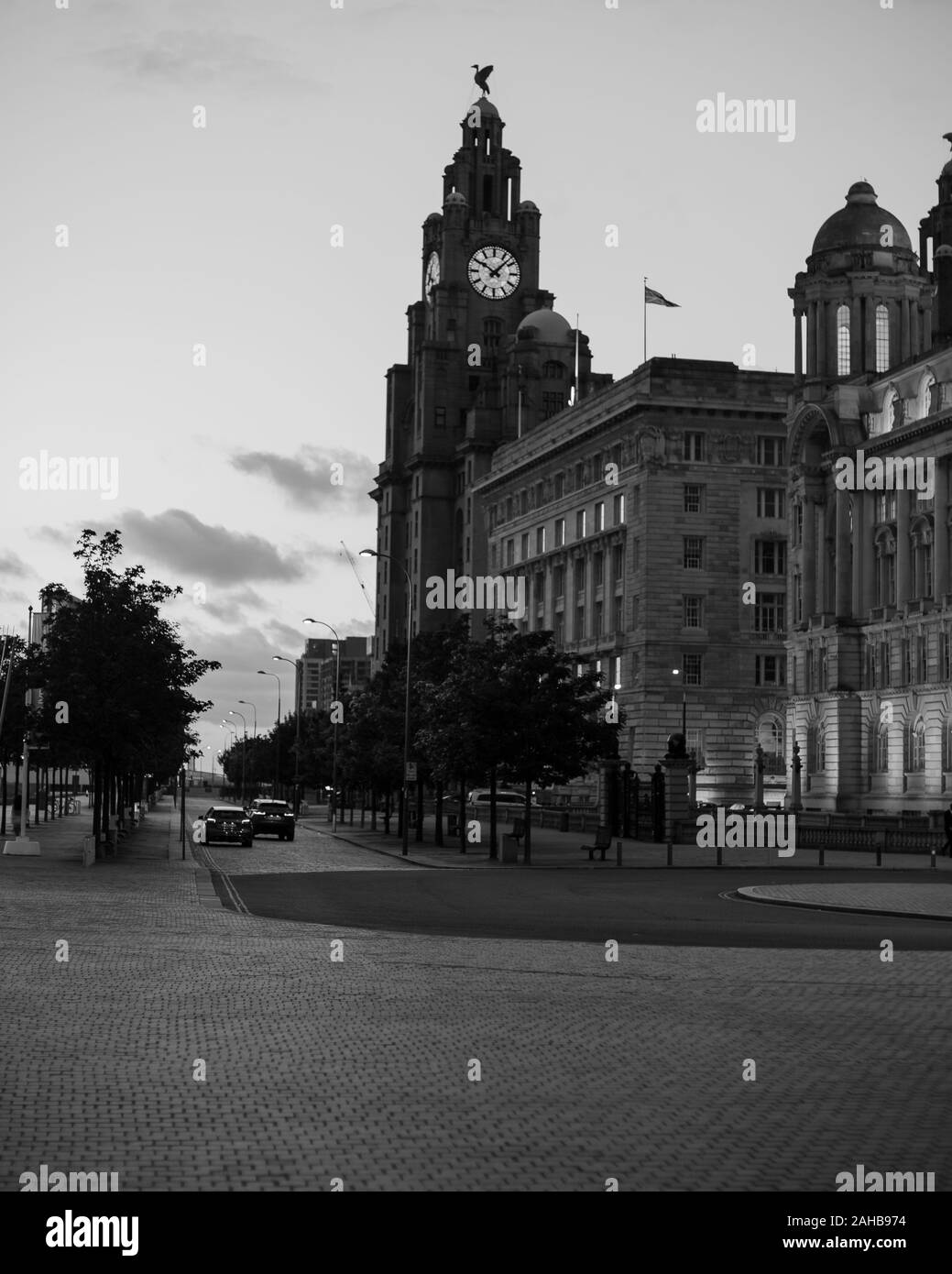 Liverpool waterfront buildings Black and White Stock Photos & Images ...