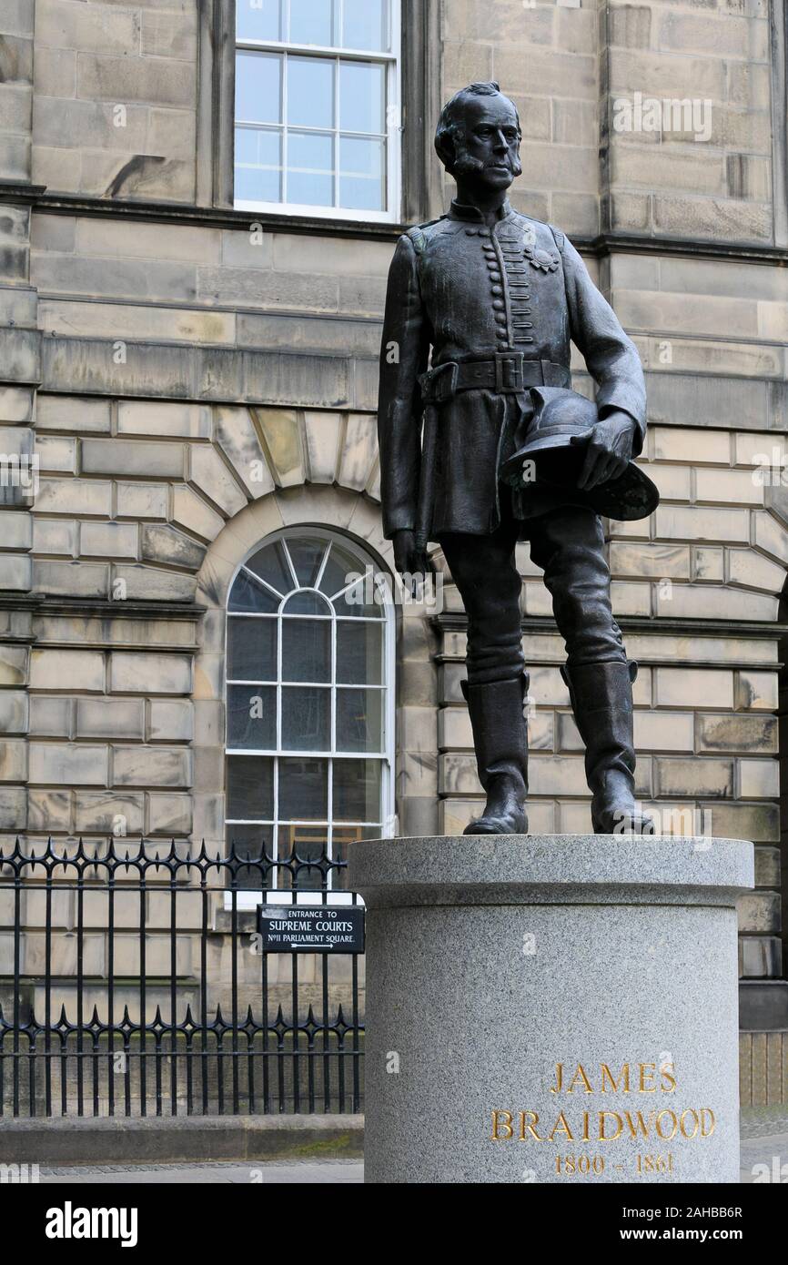 James Braidwood statue, The Royal Mile, Edinburgh, Scotland, United ...