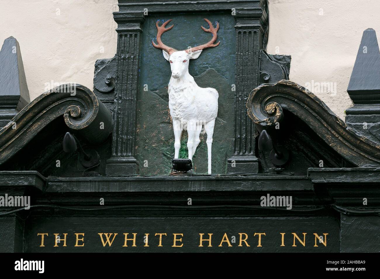 White Hart Historic Pub High Resolution Stock Photography and Images ...