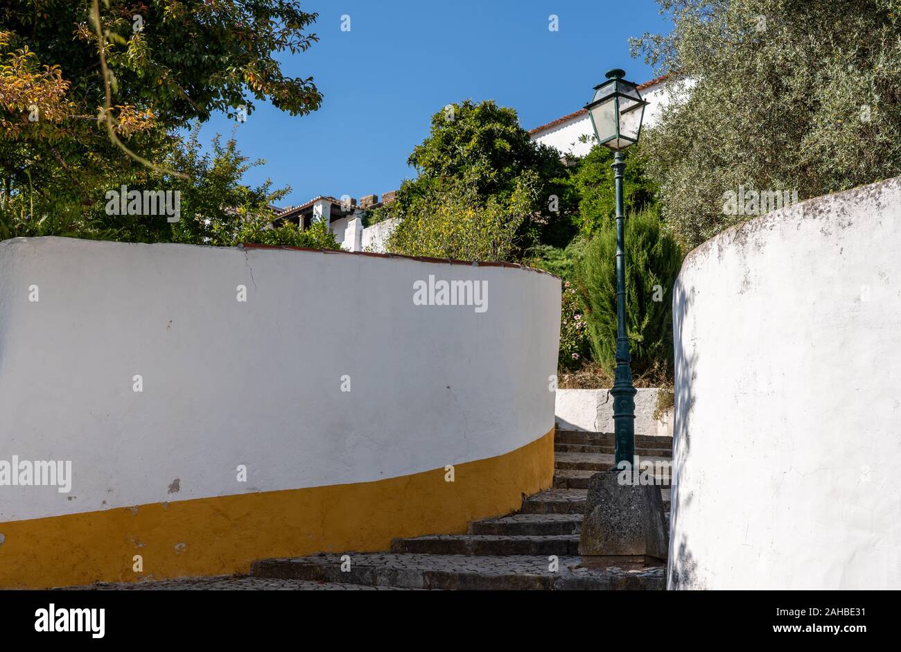 Medieval pathway hi-res stock photography and images - Alamy