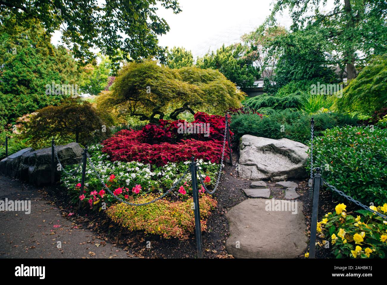 Queen Elizabeth Park Vancouver Spring High Resolution Stock Photography ...