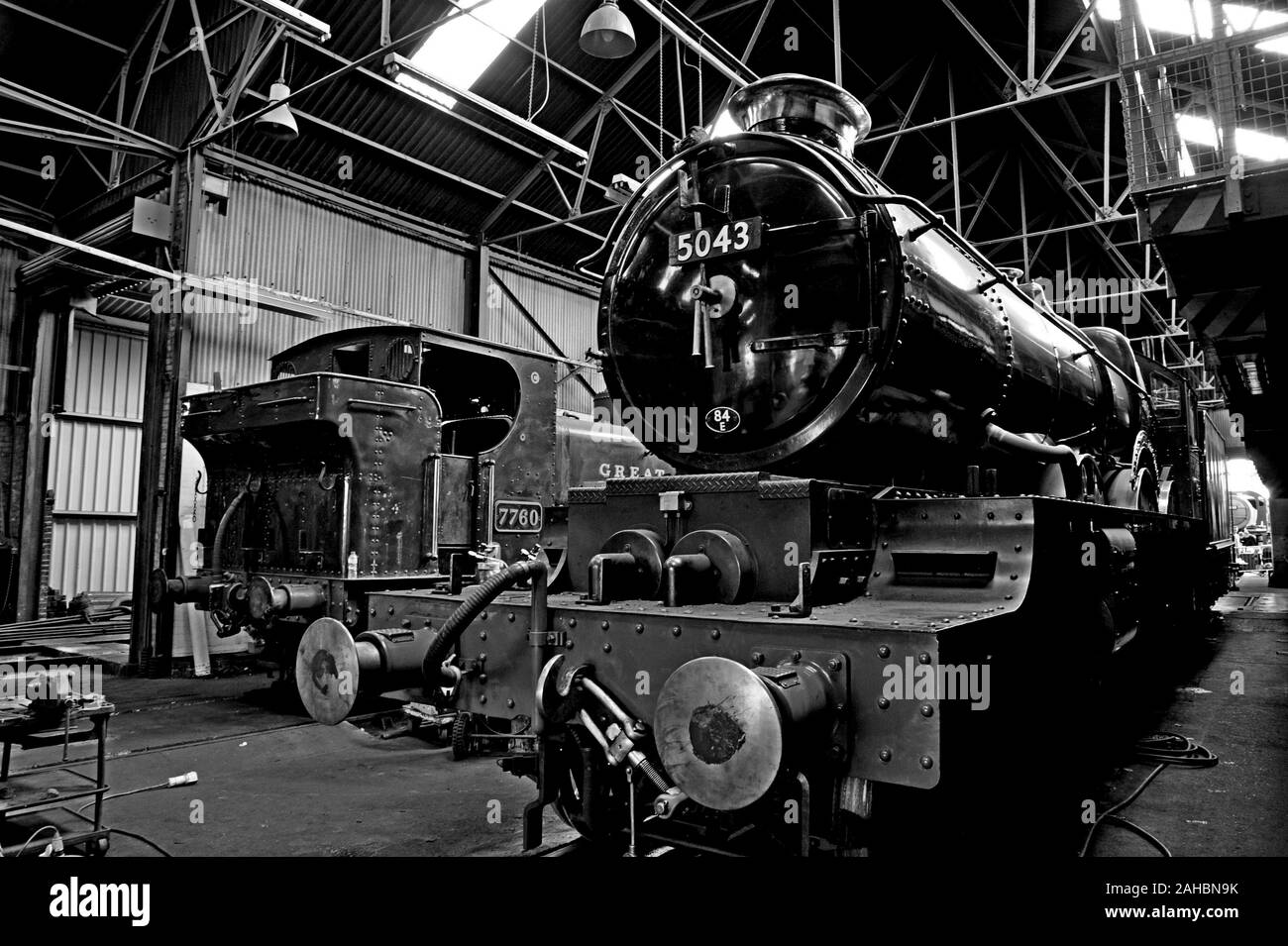 Pannier tank steam locomotive hi-res stock photography and images - Alamy