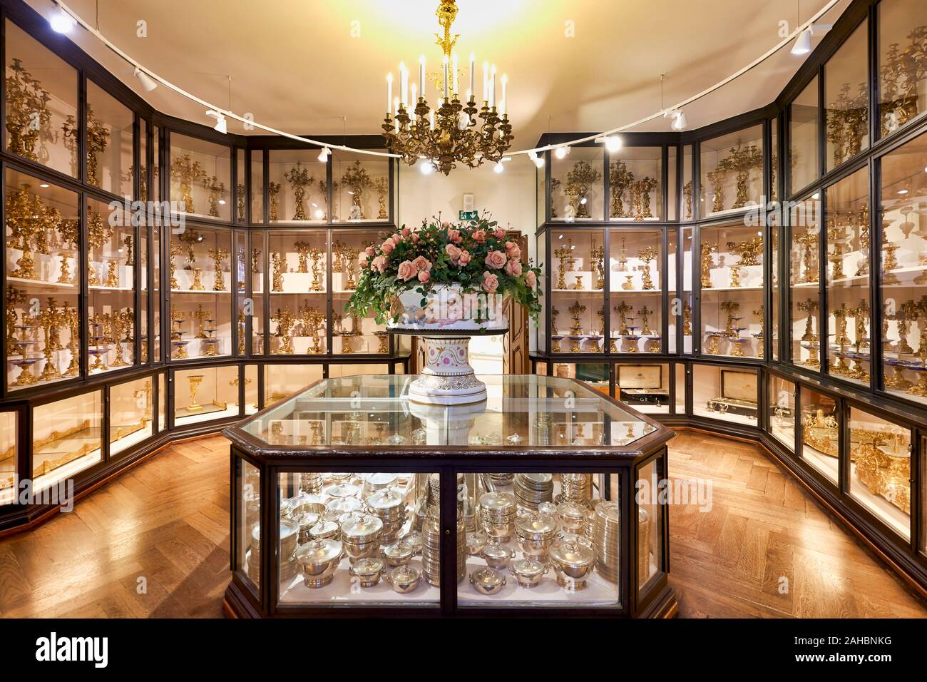 Silver collection hi-res stock photography and images - Alamy