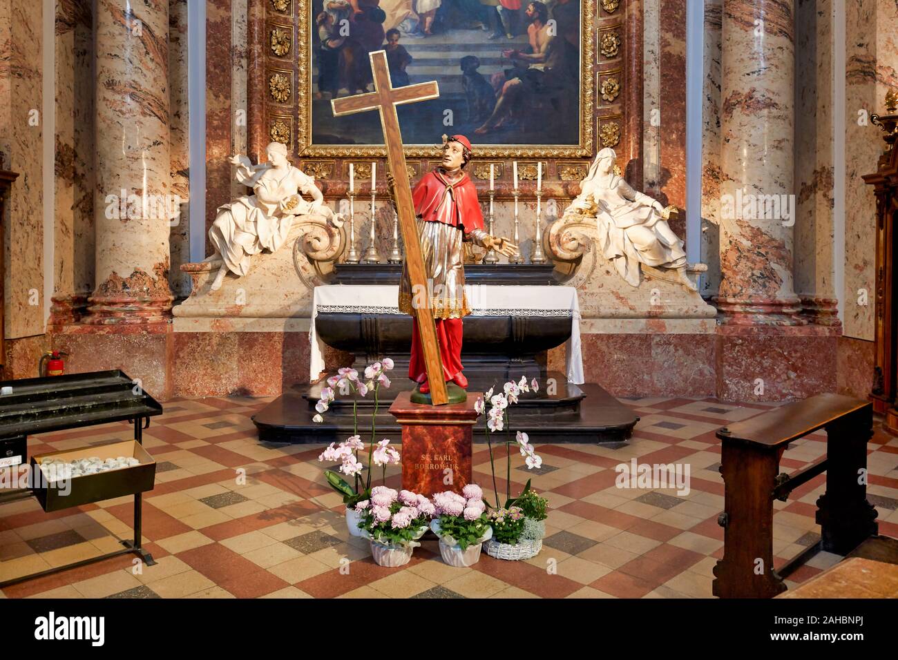 Karlskirche vienna interior hi-res stock photography and images - Alamy