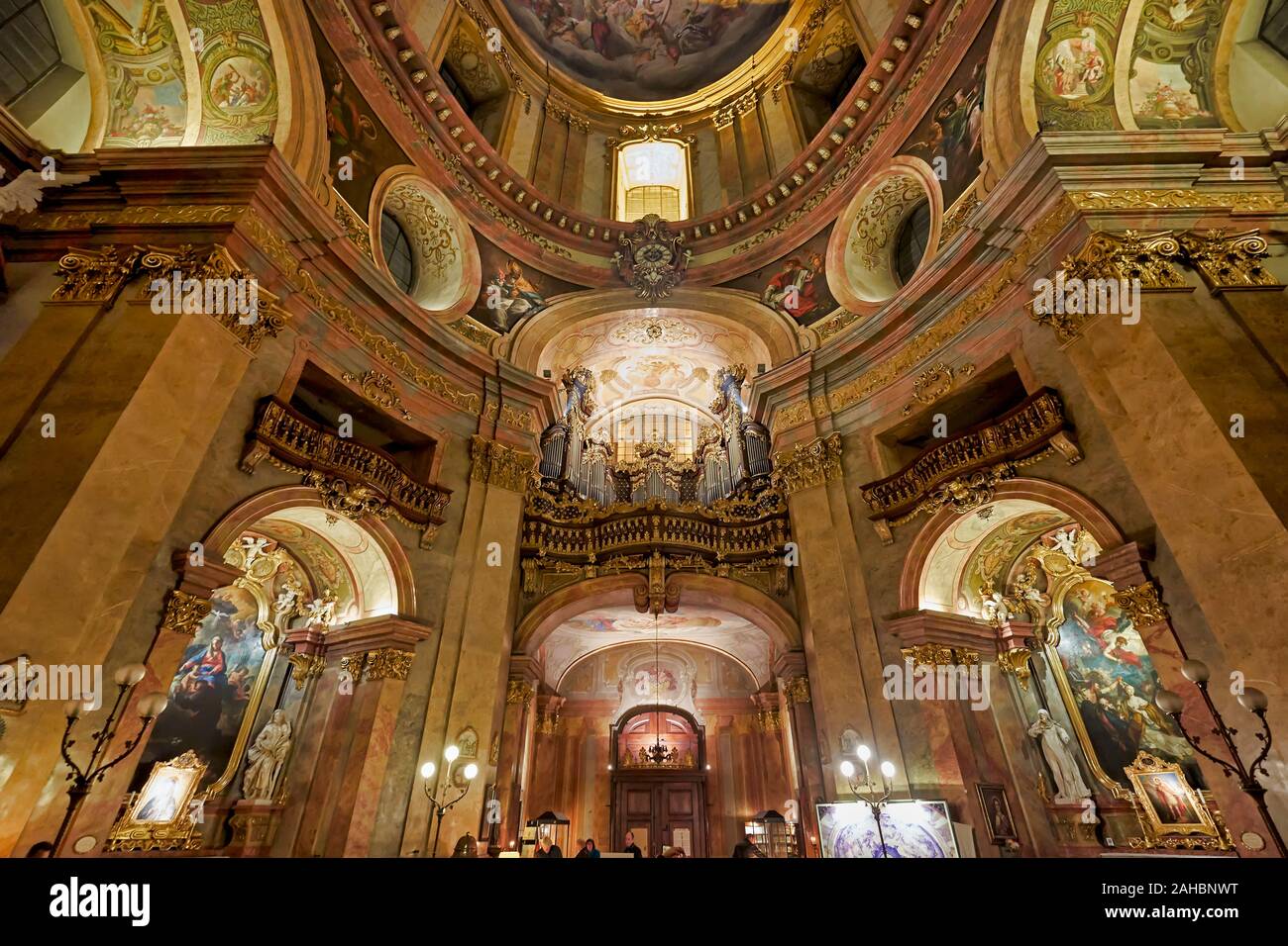 St. Peter catholic church. Vienna Austria Stock Photo - Alamy