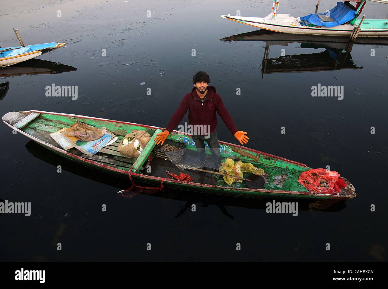 Minumum temperature of minus hi-res stock photography and images - Alamy