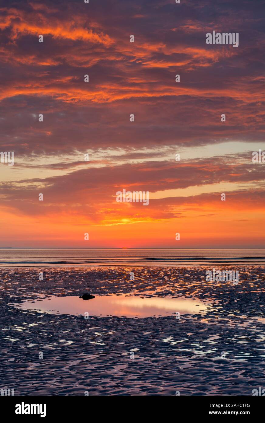 Sunset skies on Westward Ho!, North Devon, UK Stock Photo - Alamy